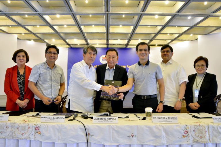 DBP grants P5-B loan to City Government of Manila - Development Bank of ...